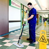 Rubbermaid Commercial Products HYGEN PULSE Microfiber Spray Mop Kit ...